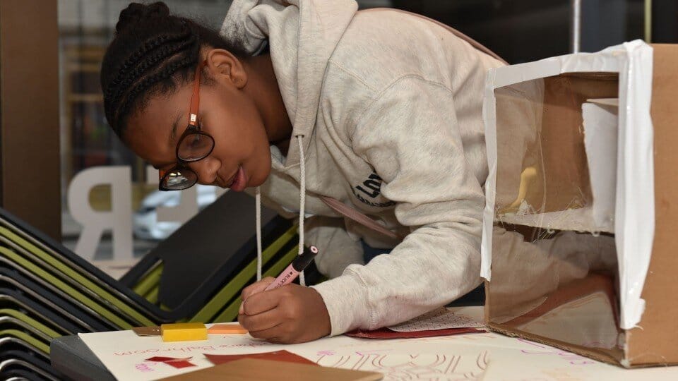 Girls Build! empowers young girls to explore architecture | Chicago ...