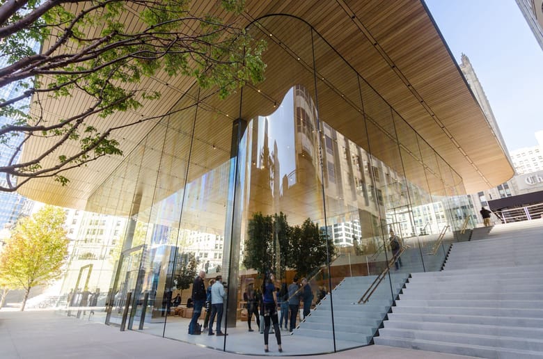 Apple Store on Michigan Avenue | Chicago Architecture Center