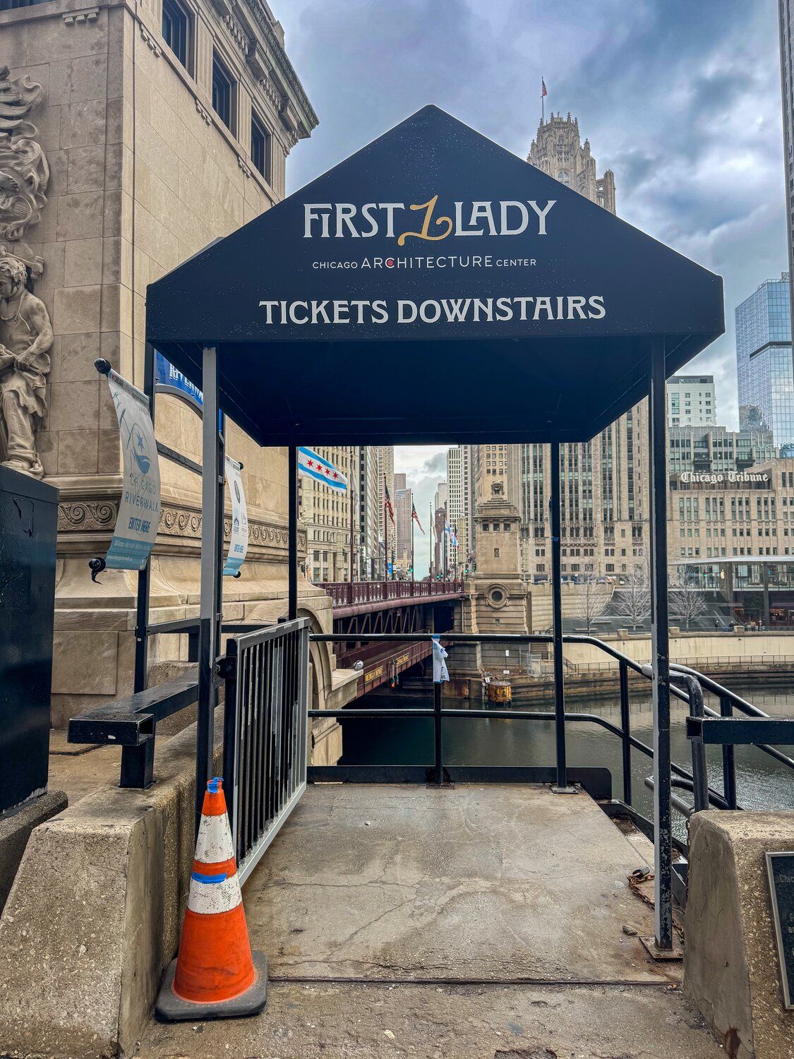 River Cruise FAQ | Chicago Architecture Center